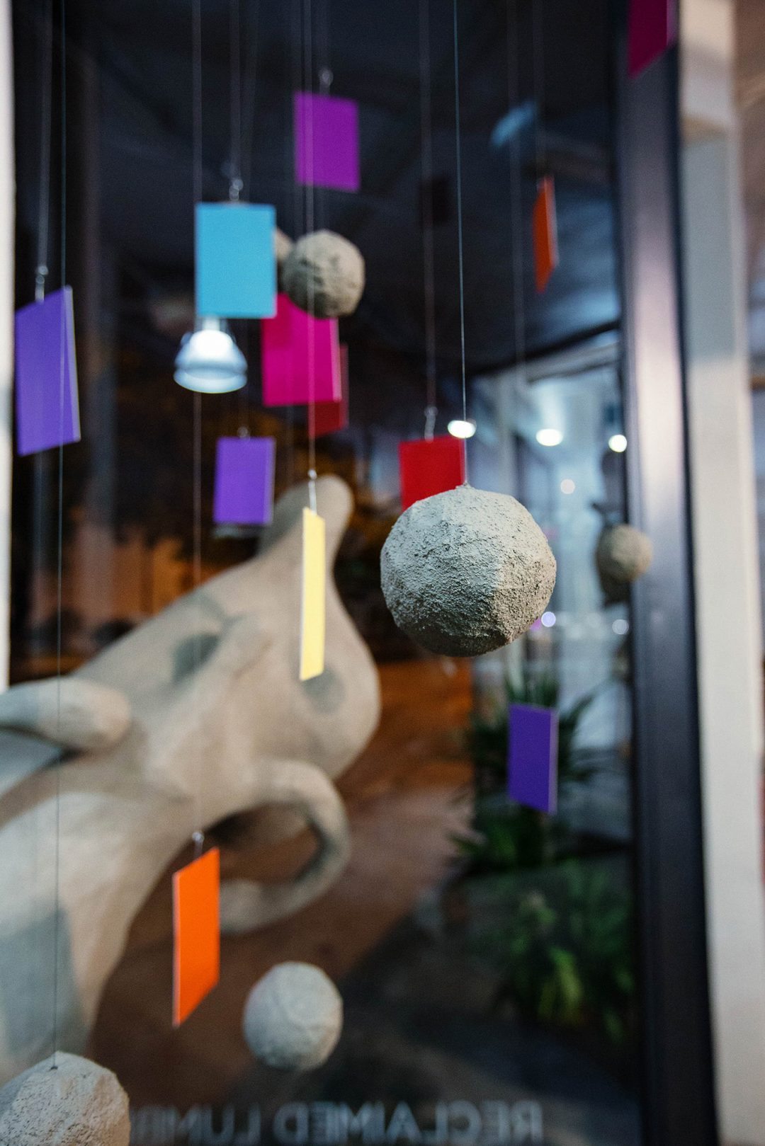 Eco Simplista | Splash Window Display - DUOFAB