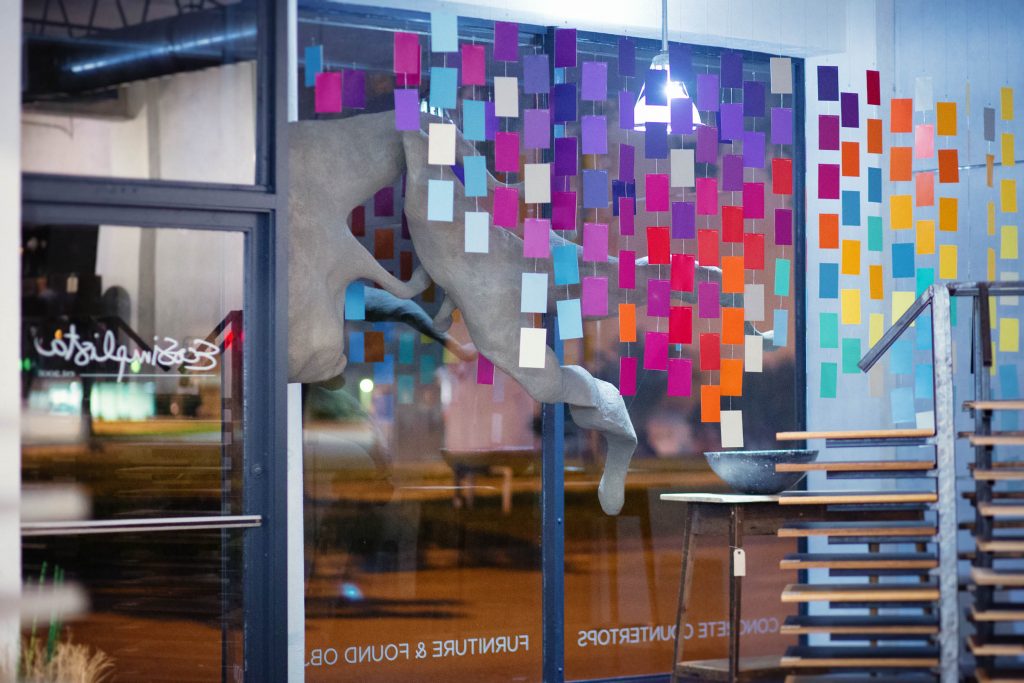 Eco Simplista | Splash Window Display - DUOFAB